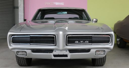 Import & Verkauf von US Muscle Cars - NR Classic Car Collection Stuttgart