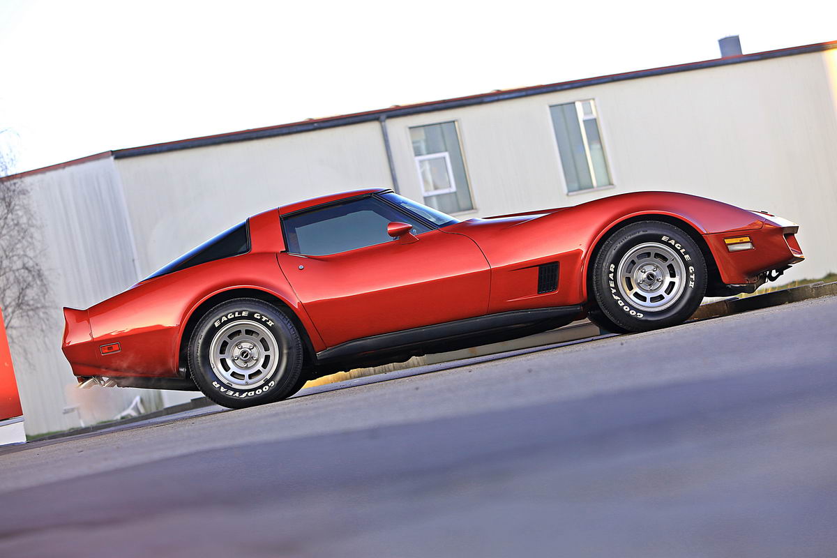 Chevrolet Corvette C3 1981 rot | NR Classic Car Collection Stuttgart