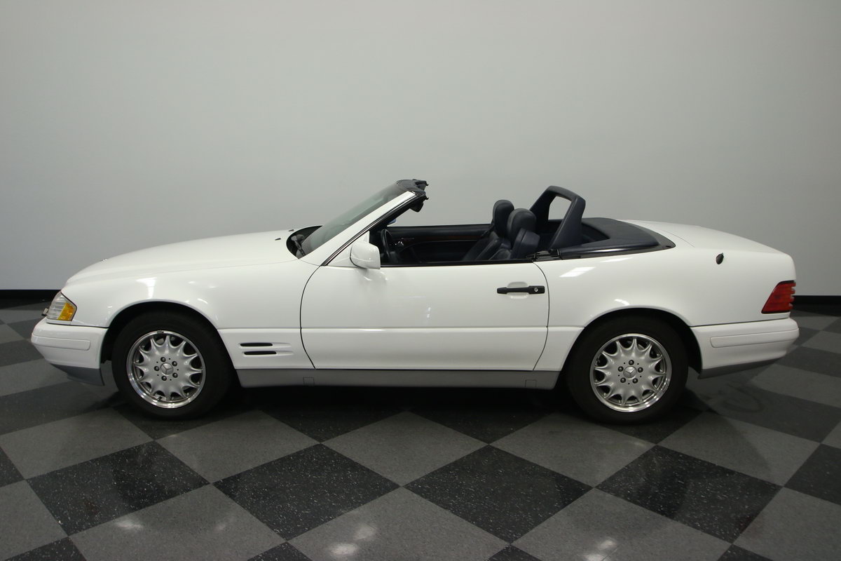 1998-mercedes-benz-sl500-weiss-02 | NR Classic Car Collection Stuttgart