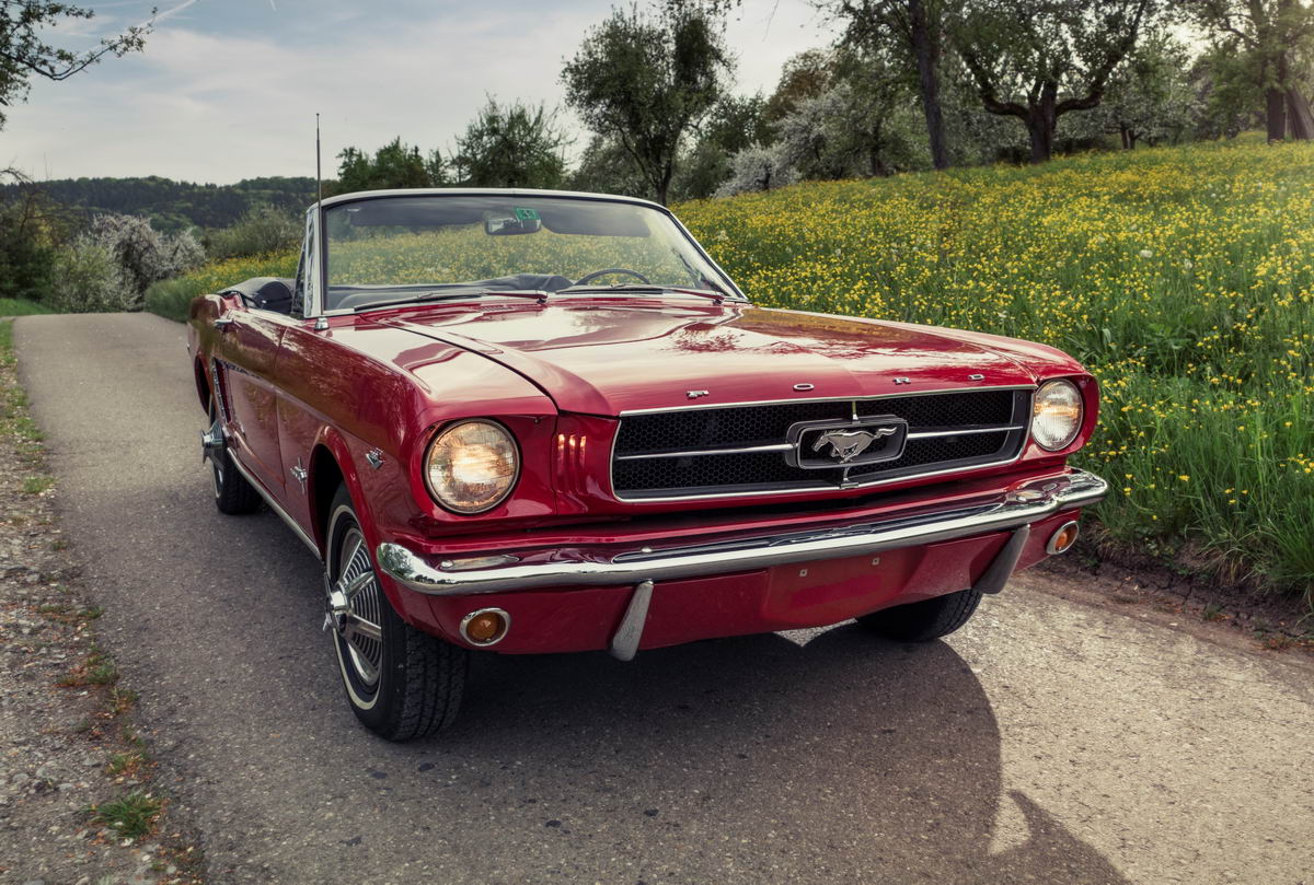 1965-ford-mustang-cabrio-rot-00 | NR Classic Car Collection Stuttgart