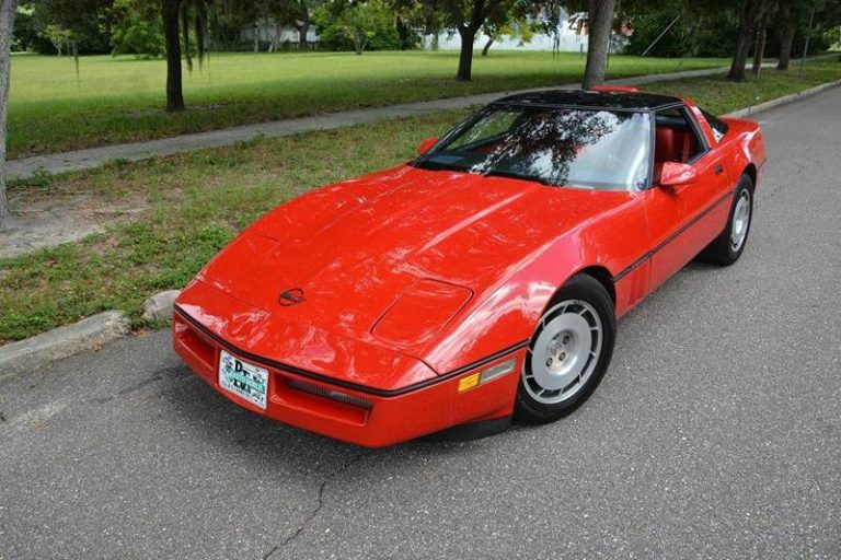 1986-chevrolet-corvette-c4-rot-02 | NR Classic Car Collection Stuttgart