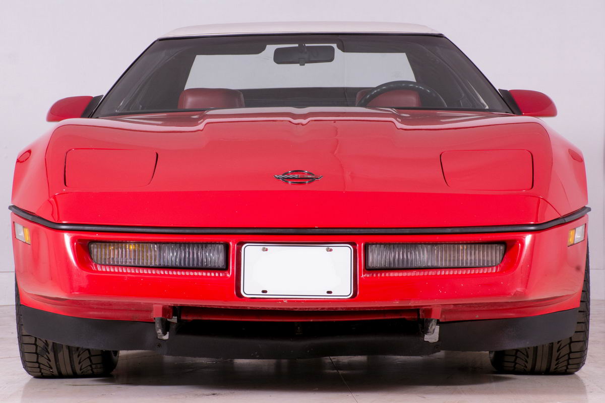 1986-chevrolet-corvette-c4-hellrot-02 | NR Classic Car Collection Stuttgart
