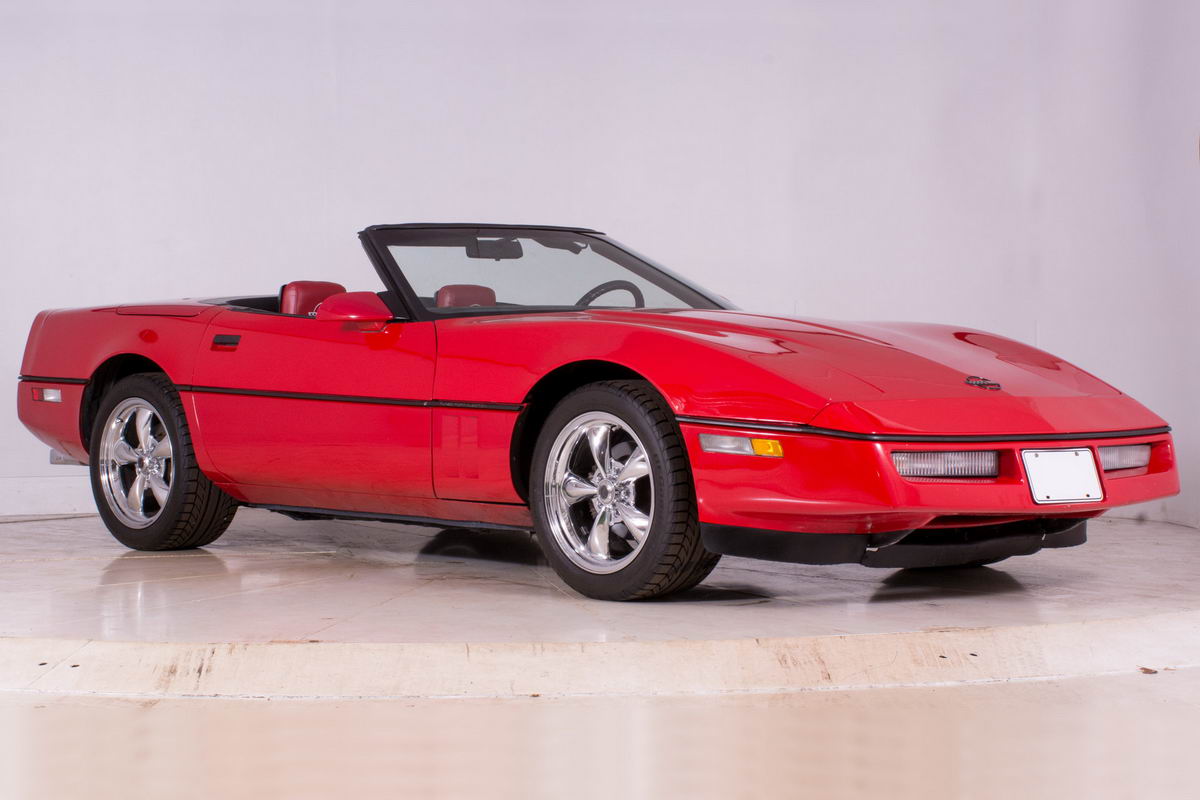 1986-chevrolet-corvette-c4-hellrot-04 | NR Classic Car Collection Stuttgart