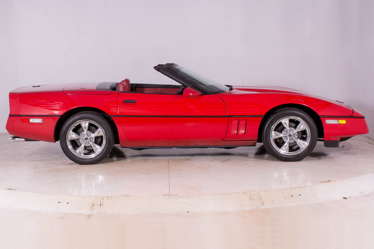 1986-chevrolet-corvette-c4-hellrot-05 | NR Classic Car Collection Stuttgart