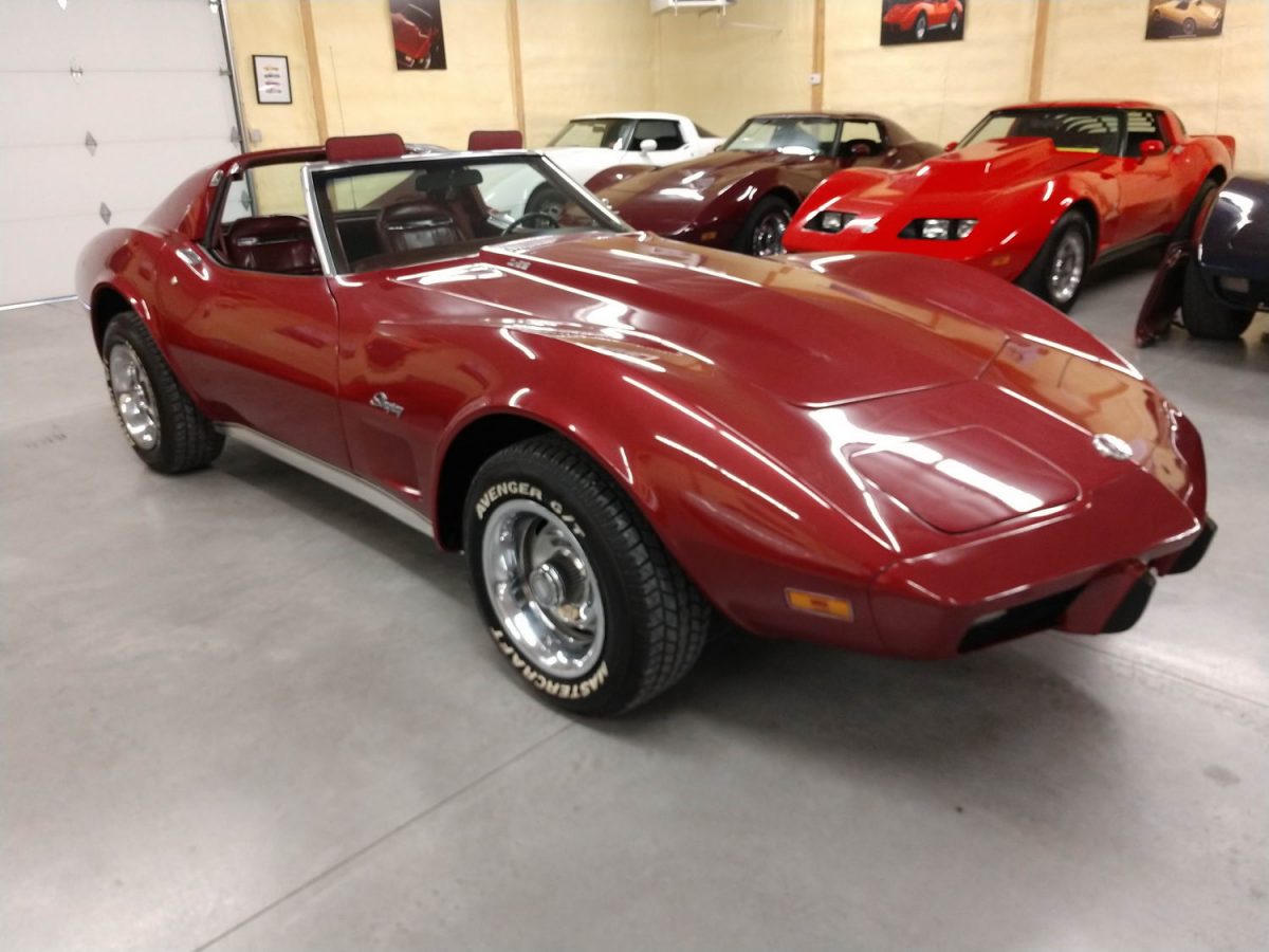1975-chevrolet-corvette-c3-rot-03 | NR Classic Car Collection Stuttgart