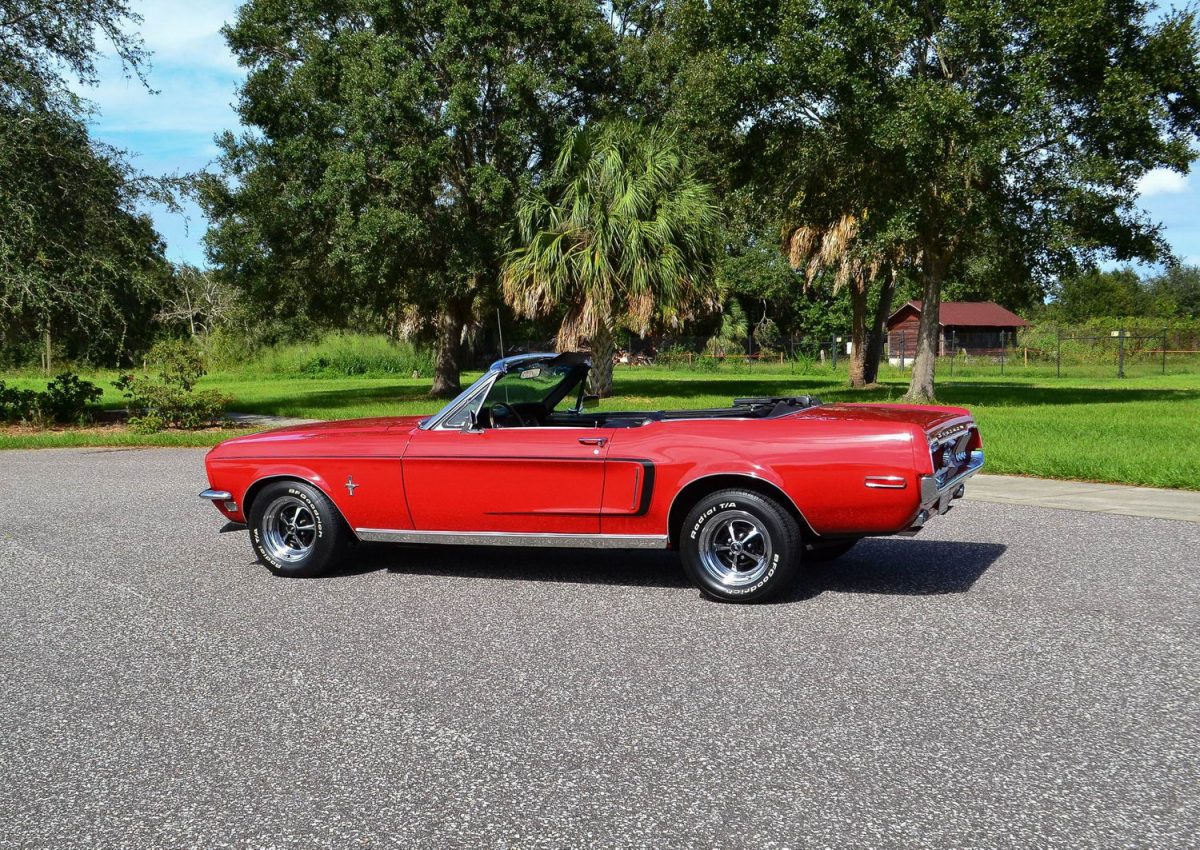 1968 Ford Mustang Convertible Red | NR Classic Car Collection Stuttgart